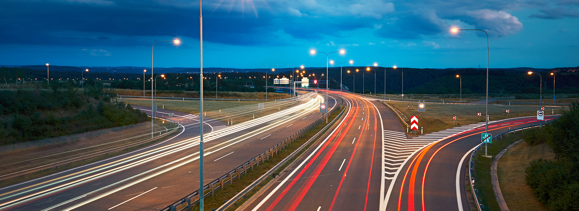 Traffic and parking LED display solutions | Q-lite