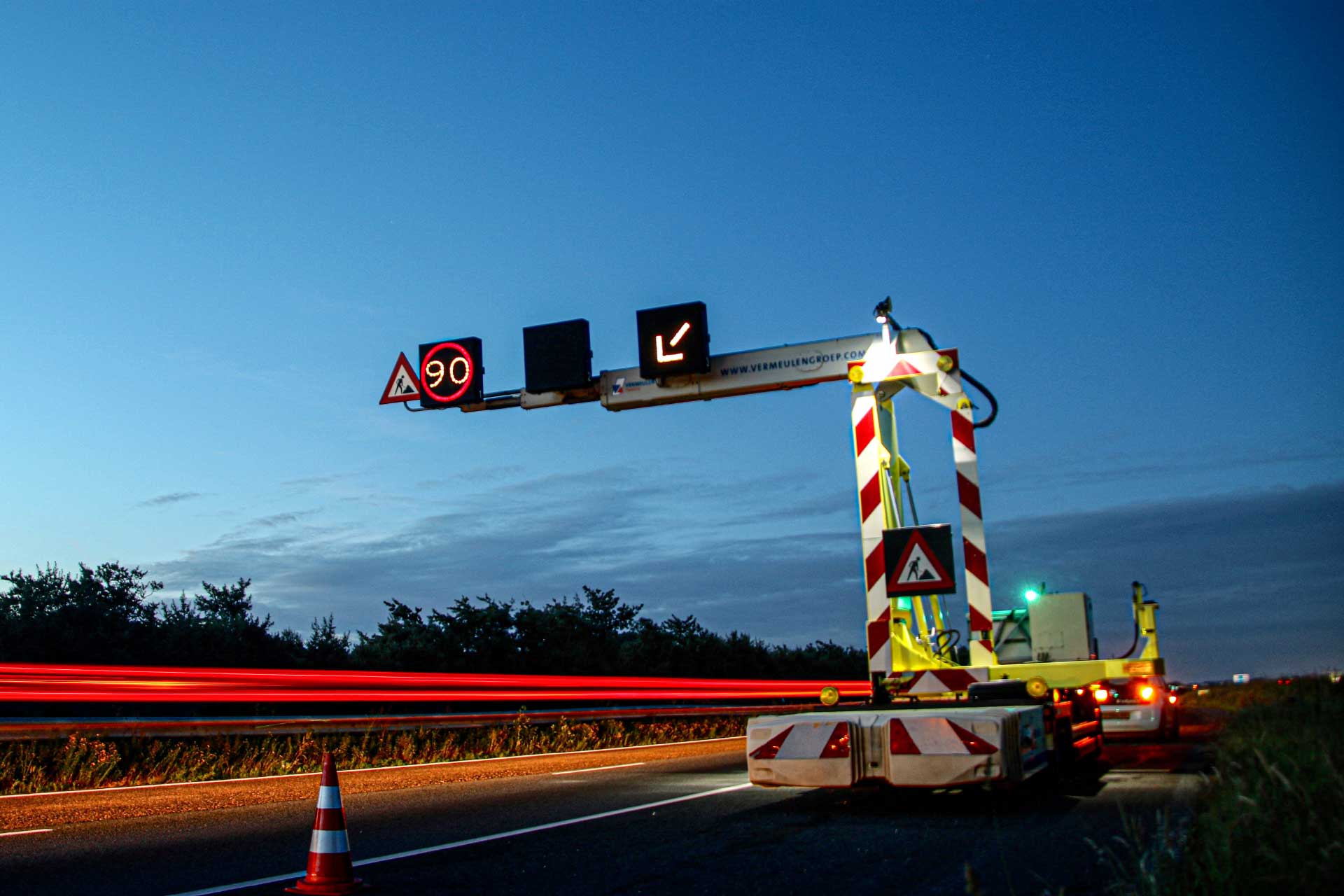 Mobile Signage- mobile display solutions | Q-lite