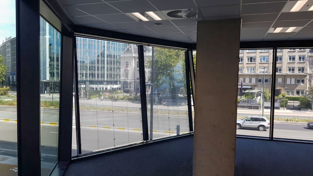 Transparent LED display, you can see right through it! | Q-lite